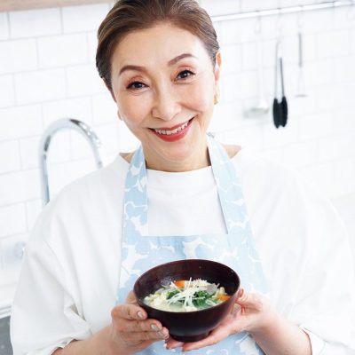 安藤和津さん「わが家の定番料理は”けんちゃん汁”」作り方と家族の思い出写真も公開 (1/1)| 介護ポストセブン